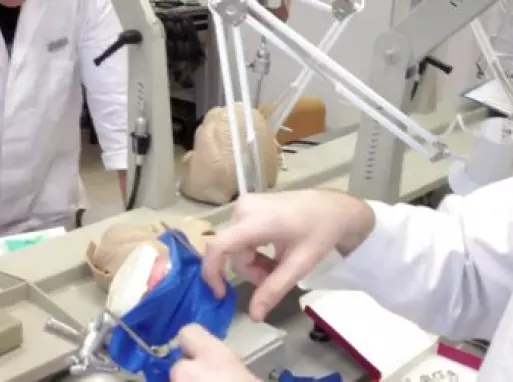 298 橡皮障8 Rubber Dam - Isolation In Conservative and Endodontics ...