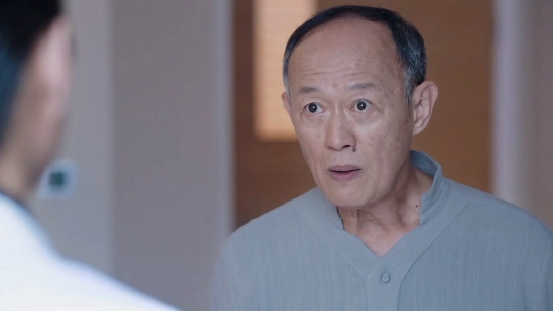 影视:老院长求庄大夫主刀,谁料庄大夫一句话!老院长慌了!