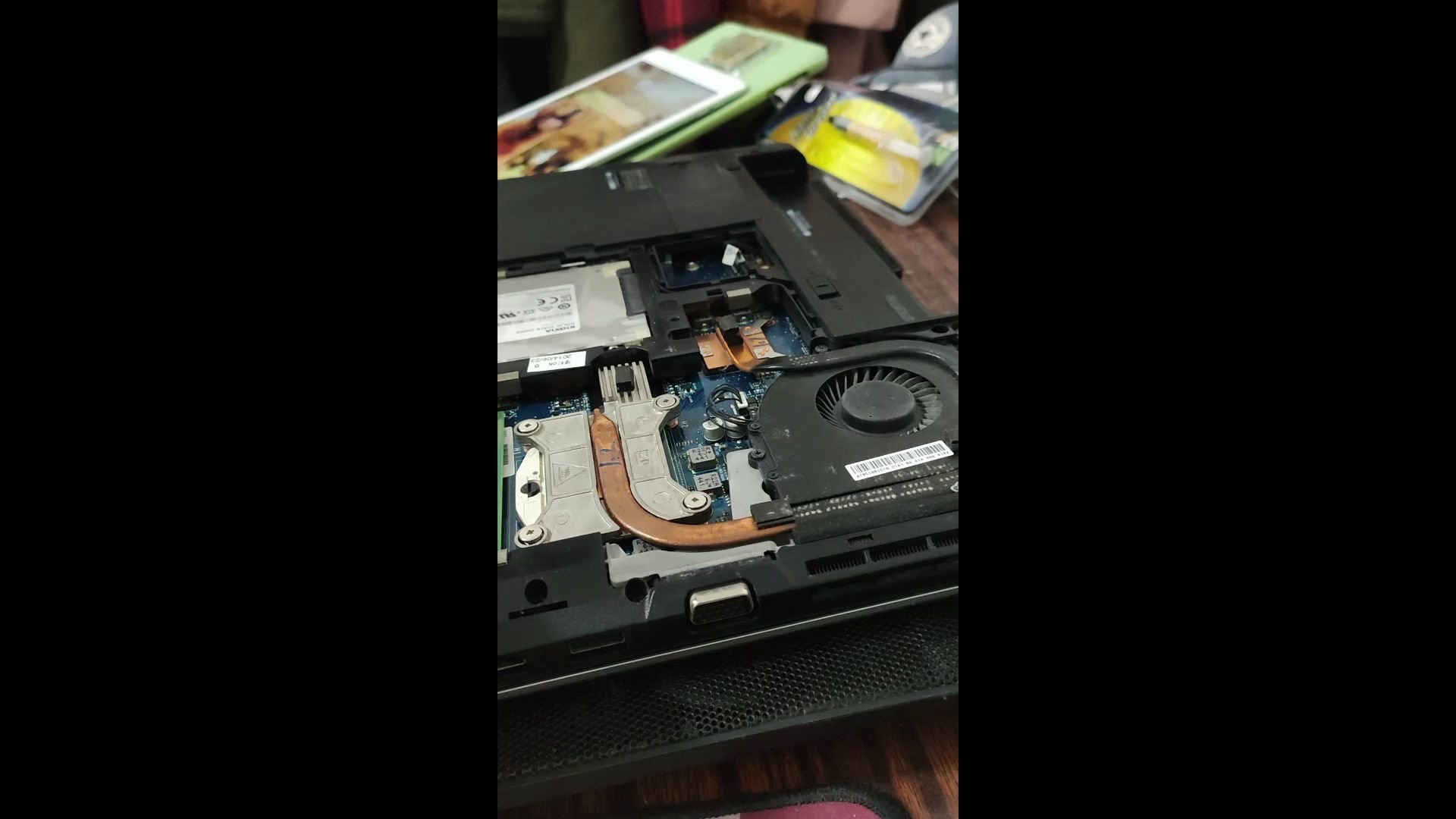 旧笔记本升级CPU换硅脂