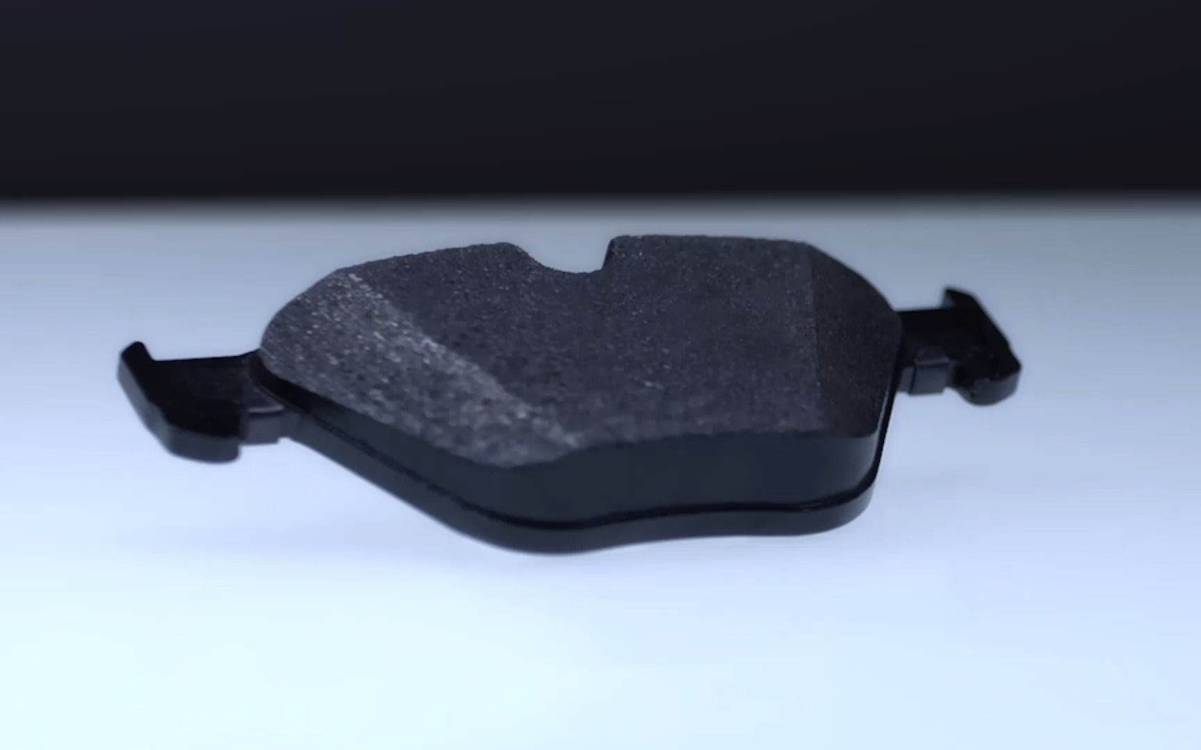 BMW长悦保养服务_制动系统_制动片