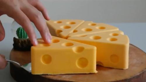 大厨教你做简单易学蛋糕,好吃到让你停不下来,一天吃三个都不腻