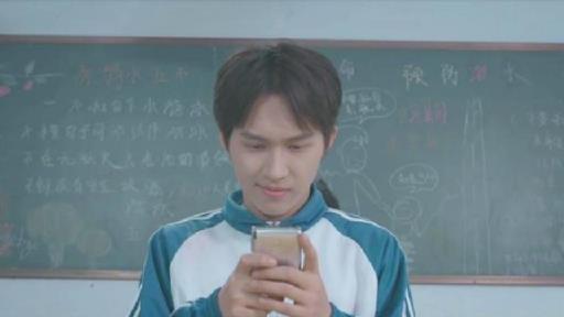 奇幻电影:学渣捡到属性修改器,将自己的智力调高,瞬间逆袭成学霸