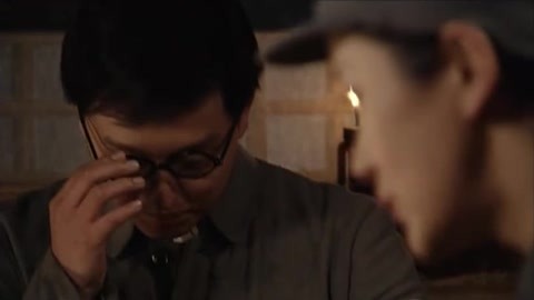 张楚用弹片做戒指送给陈怡!没想到被十动然拒!