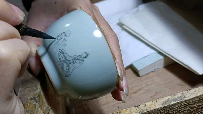 新彩单杯陶瓷绘画