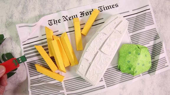 创意动画短片:用纸做的美食第三弹——炸鱼和薯条