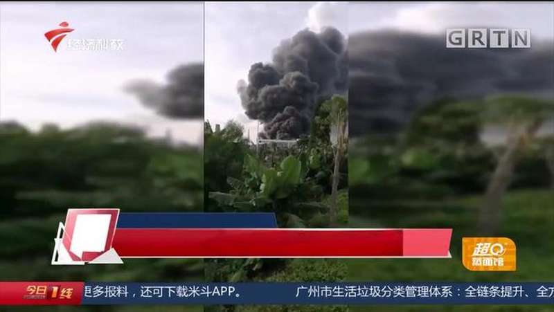佛山南海:工厂仓库着火传爆炸声,出动挖机挖墙灭火