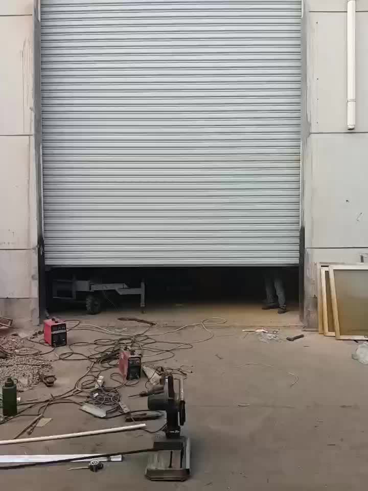 上海卷帘门维修-实拍案例2-上海明鹤附近卷帘门维修厂家