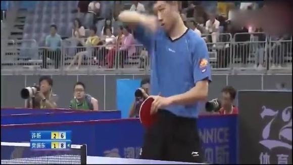 樊振东绝境中竟挽救赛点, 13比11将比赛进入决胜局!