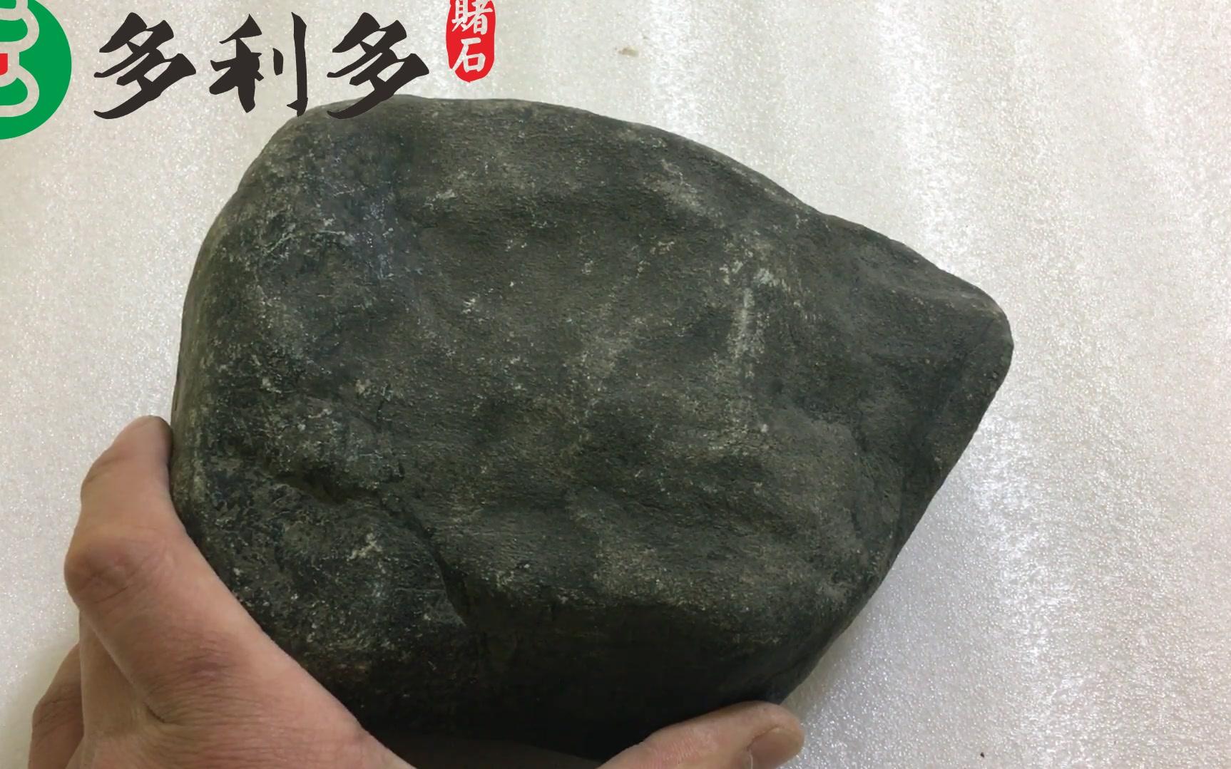 翡翠赌石有蟒带就能赌色,你认识蟒带吗?多利多翡翠赌石缅甸矿区直发