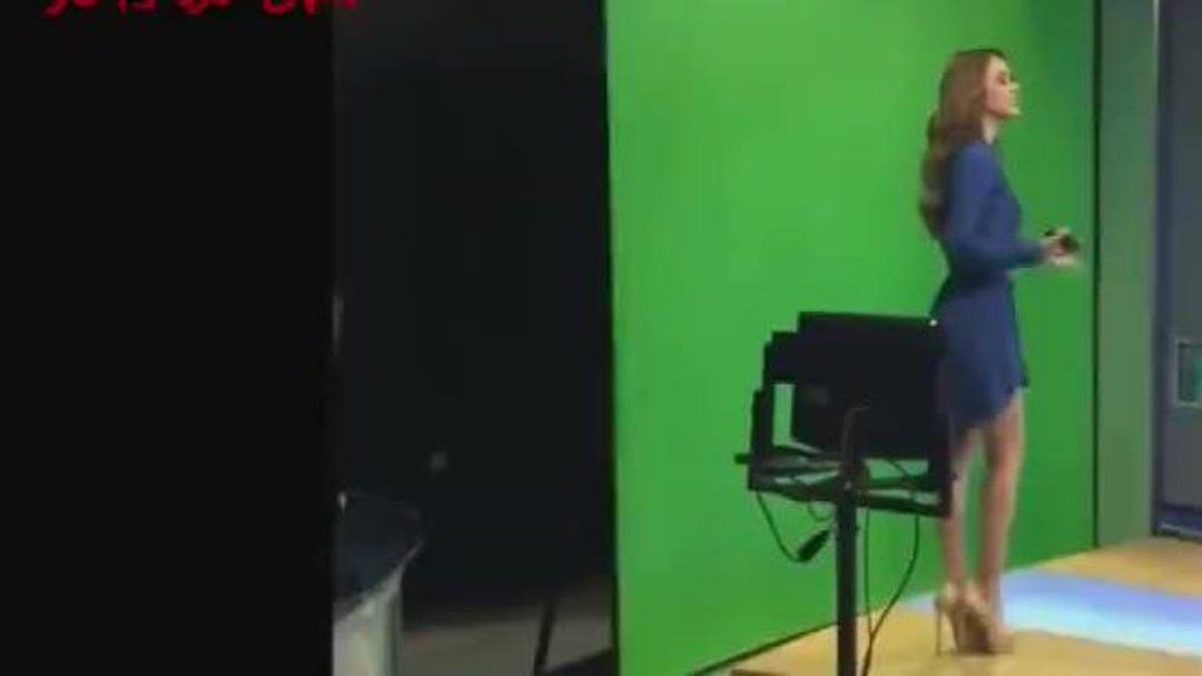 终于知道天气预报是怎么出来的了,这么看好尴尬,绿幕前手舞足蹈