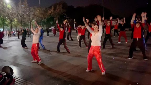 #爱舞蹈爱生活 #生命不息运动不止