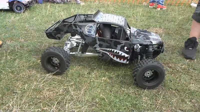 RC车辆模型,室外遥控展示,这动力真强劲