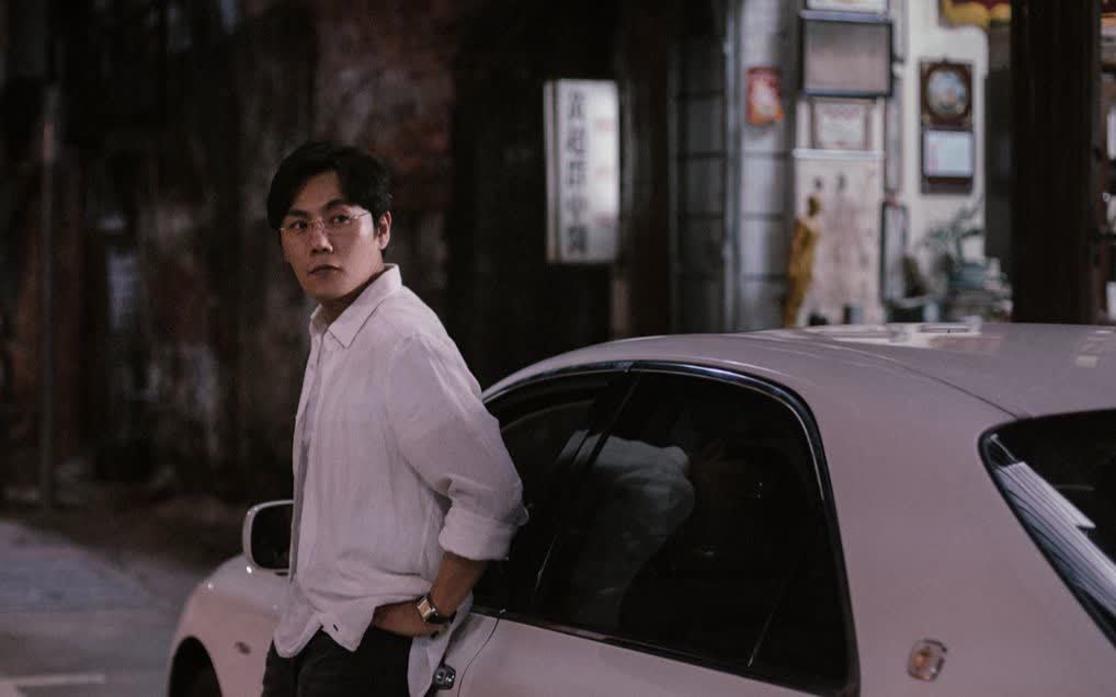 五部年度高分悬疑剧,迷雾剧场承包第一第二,《在劫难逃》垫底