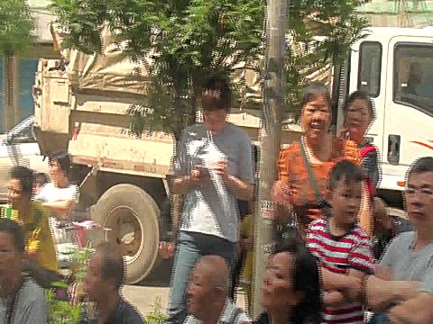2018年红钢城街网格化管理宣传演出_5月13