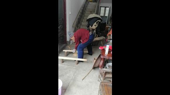 年三十的火,十五的灯