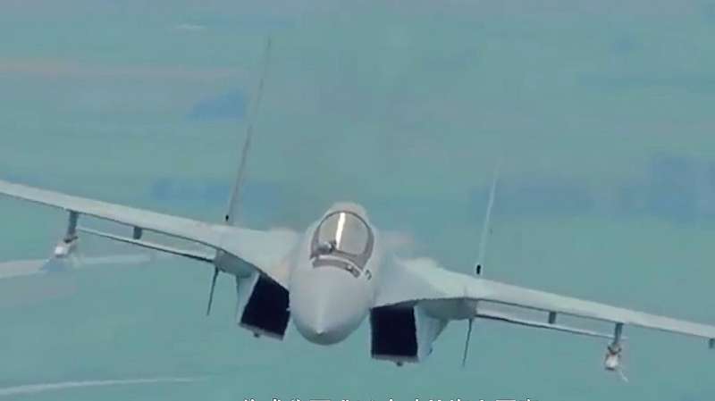 俄新战机进驻,日本动武夺岛计划破产紧急求援!美国:不会介入