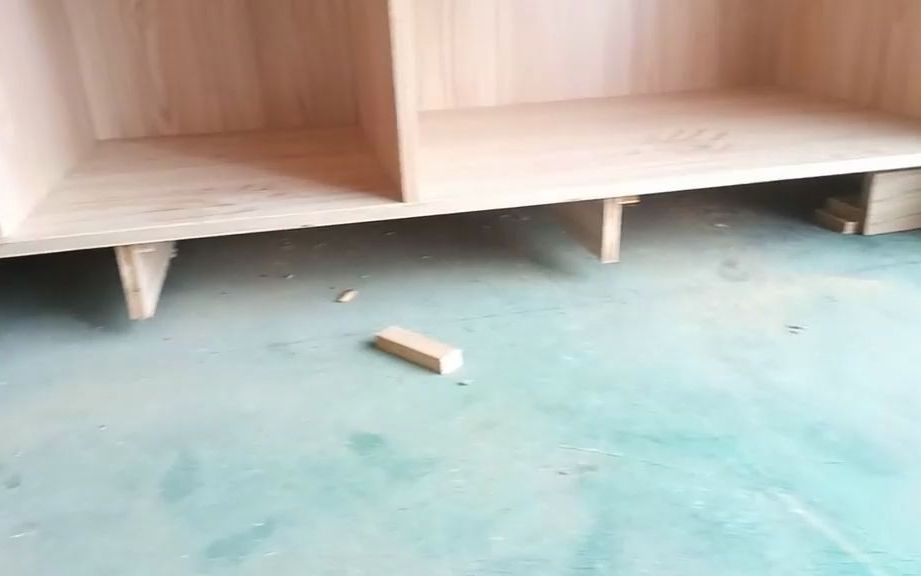 【装修】木匠追求完美用燕尾槽工艺制作大衣柜,无钉眼的效果就是好看!