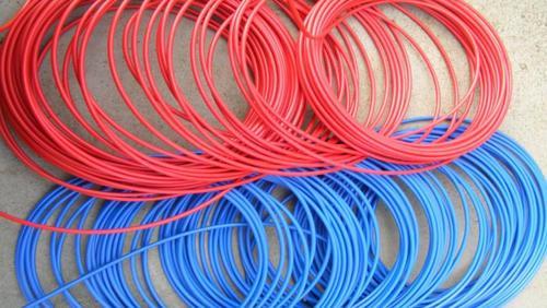 一根电线的最大承受电压是怎么计算出来的 今天算长见识了