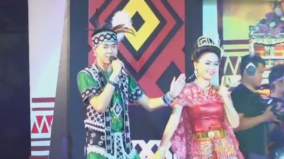 传统泰国舞蹈ลำเพลินเกี้ยวสาว_มมส