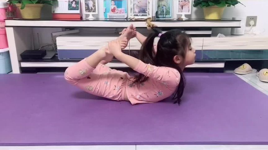 #舞蹈基本功每日一练 #居家运动