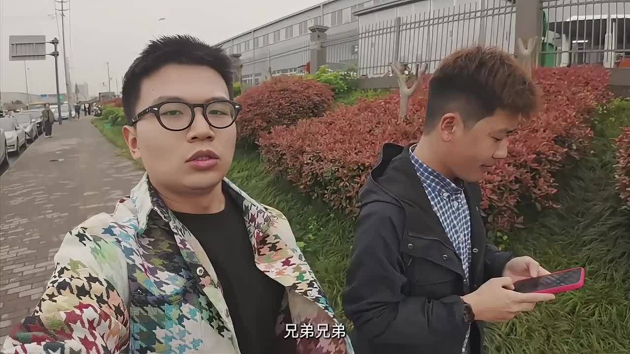 带友商提小米SU7?蹭饭王首次蹭饭失败~#小米SU7 #小米汽车