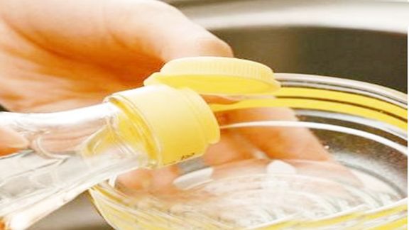 为什么要把白醋和小苏打混合一起,很多人都不知道,家家户户必备