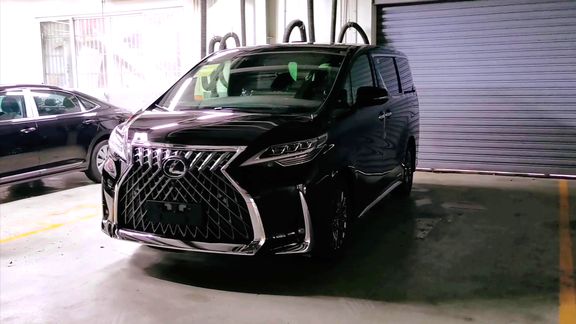 是什么让你如此自信?雷克萨斯LM300h商务车四座御世版,加价80万