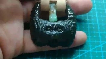 和田墨玉手表扣雕刻过程