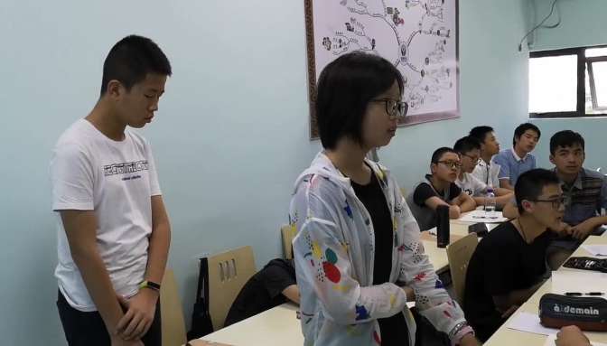 圆周率100位数字展示