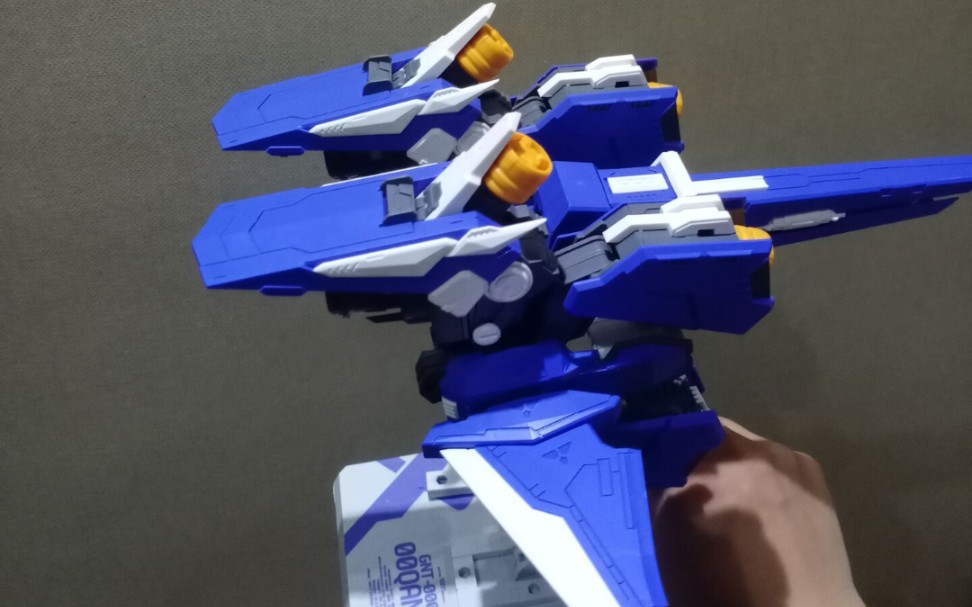 1/100XX模型mg高达用马甲