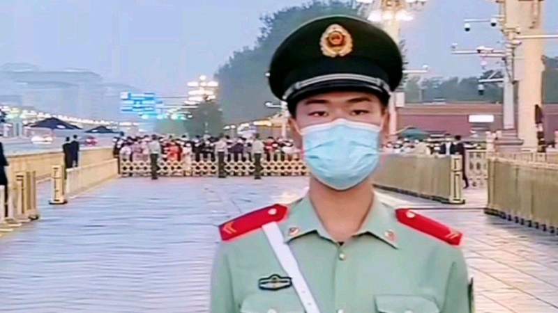 北京天安门广场升旗仪式