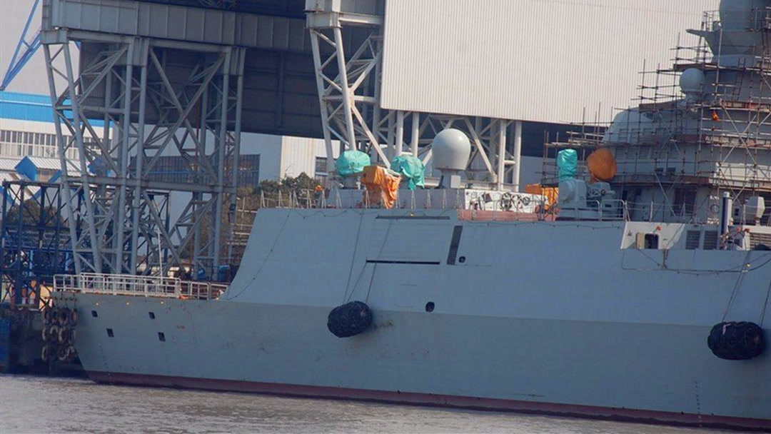 美国新两栖巨无霸刚交付!上海也传出好消息!075二号舰进度神速