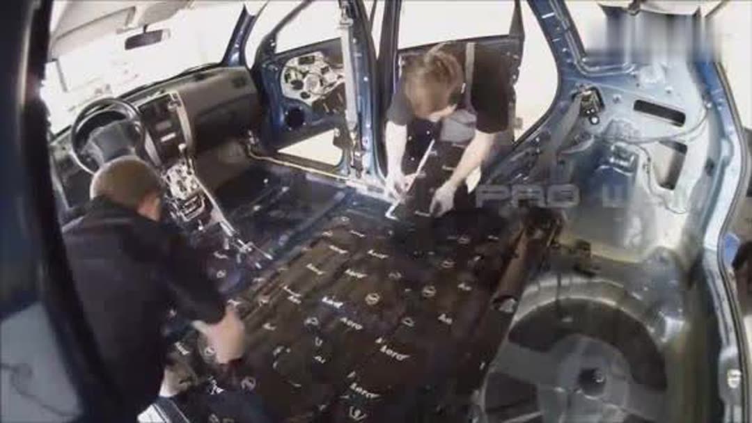 为了给现代途胜做全车隔音,车内拆的干干净净