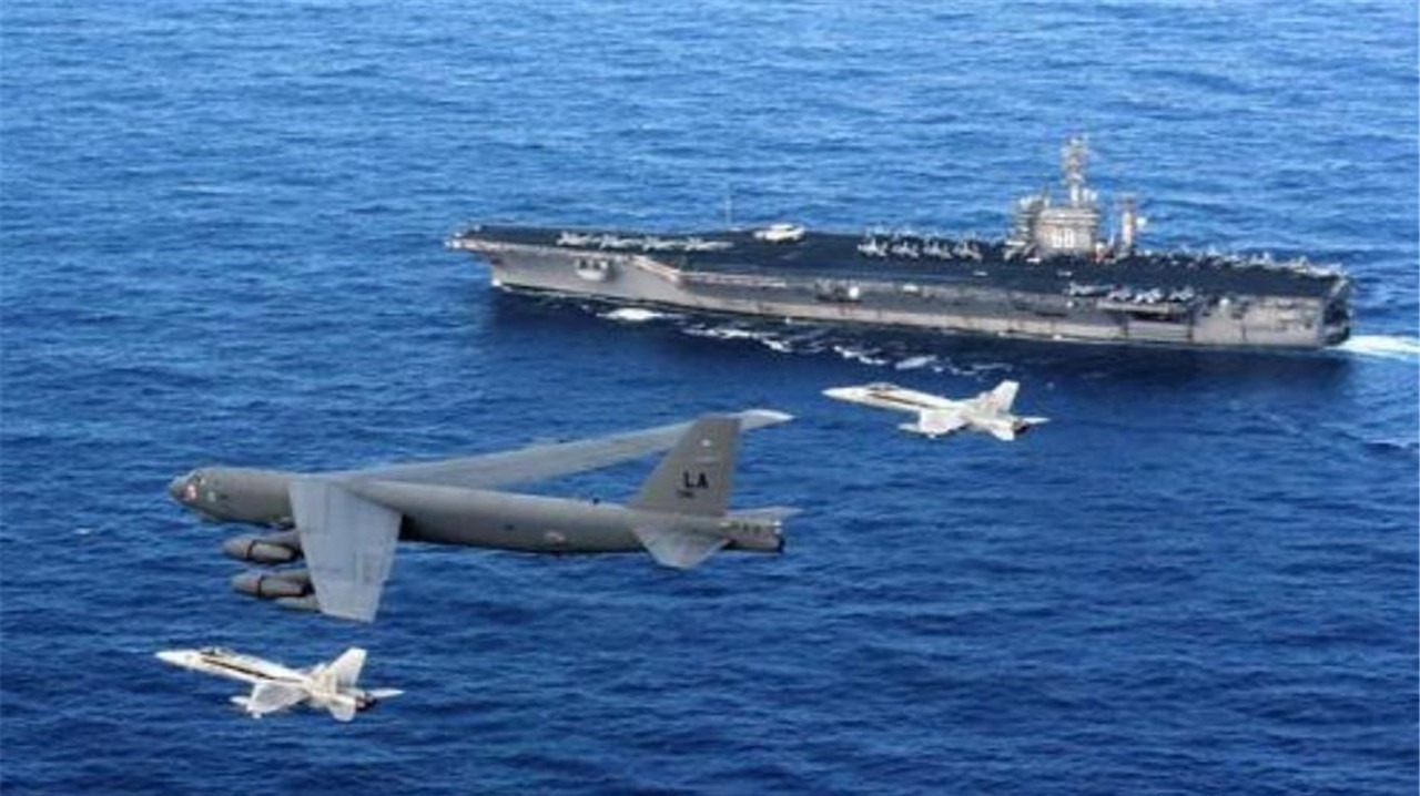 美6架战机直扑俄本土,可发射120枚核弹,足够摧毁半个俄罗斯