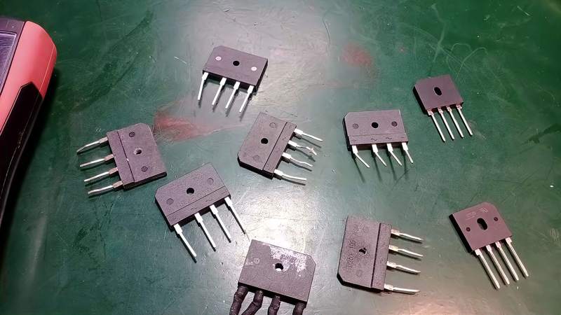 电磁炉维修常用桥式整流堆型号种类分享