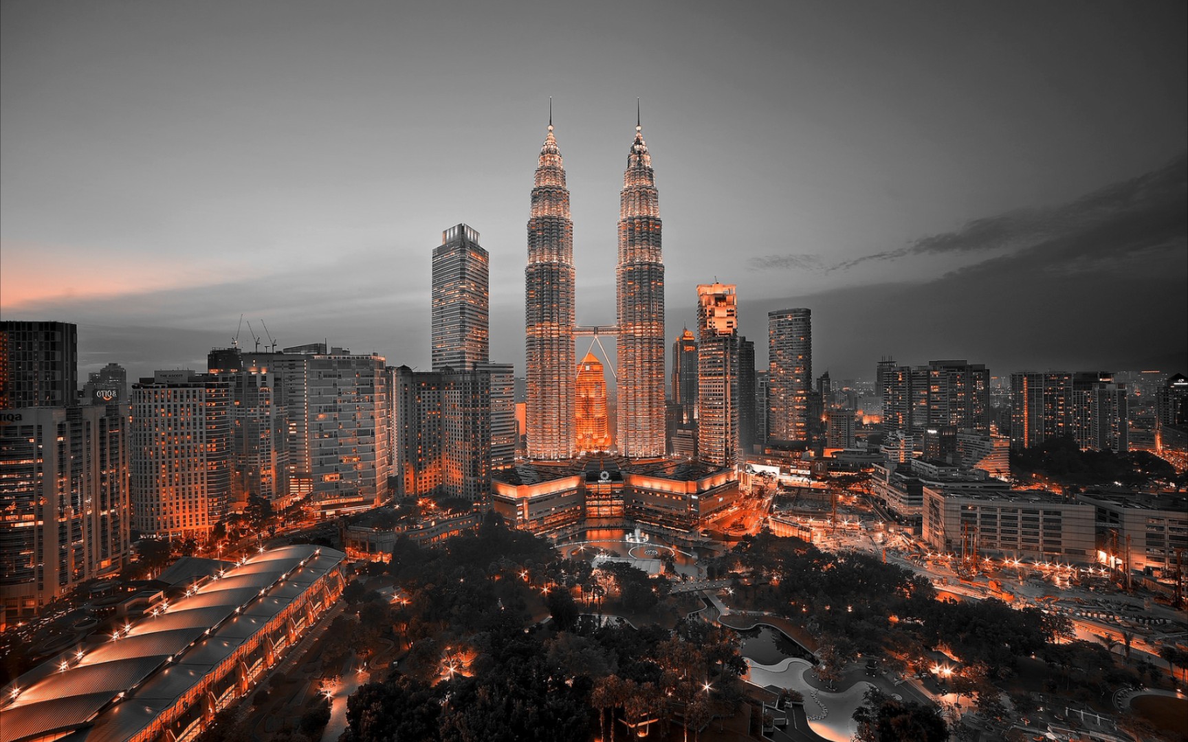 【ps小技巧】如何把图片变成黑金色效果