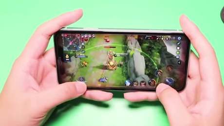 iPhone 11游戏测试:玩一盘王者荣耀之后,发烫严重吗?