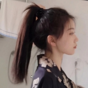 老板来两根烤肠 