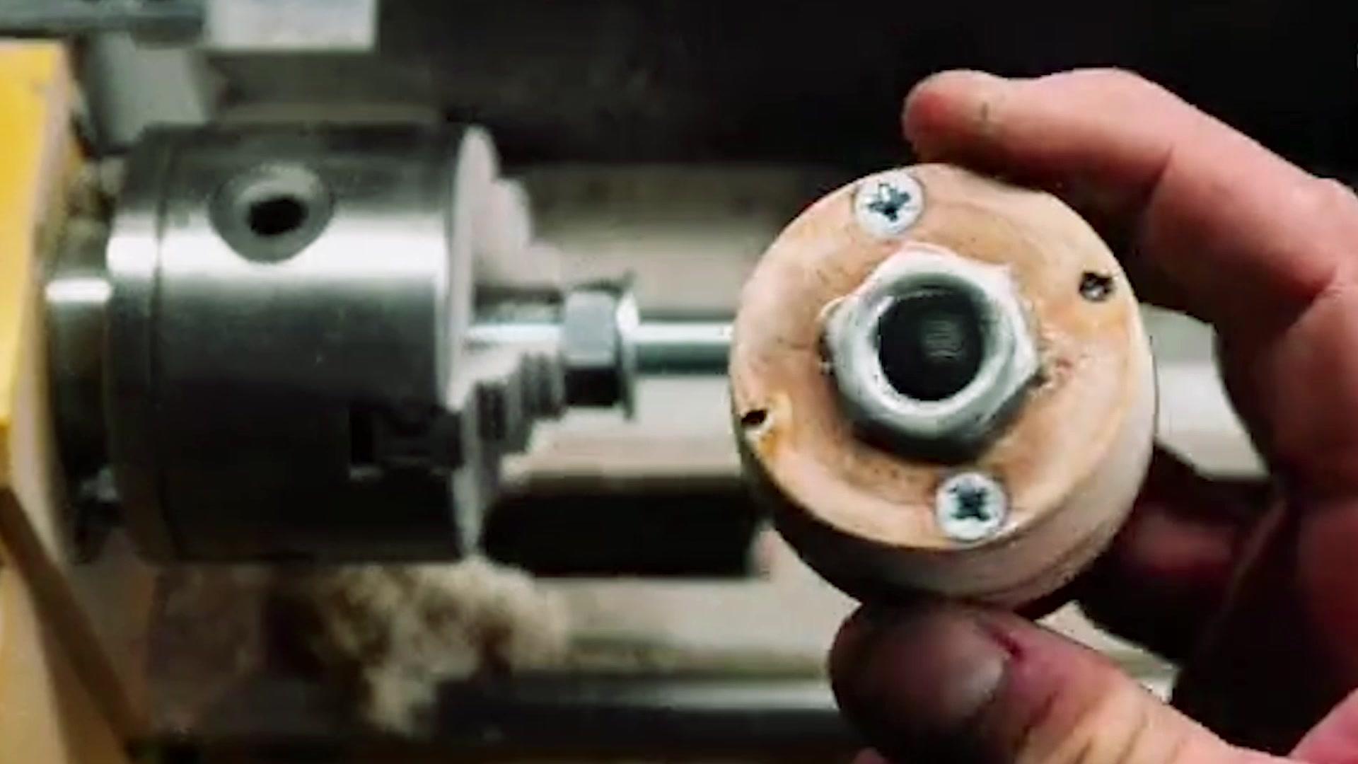 牛人将角磨机这么一改,功能也太强大了,技术让人目瞪口呆