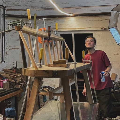 Nelly在钉铛房子 