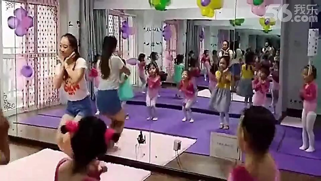 幼儿舞蹈教学 小苹果