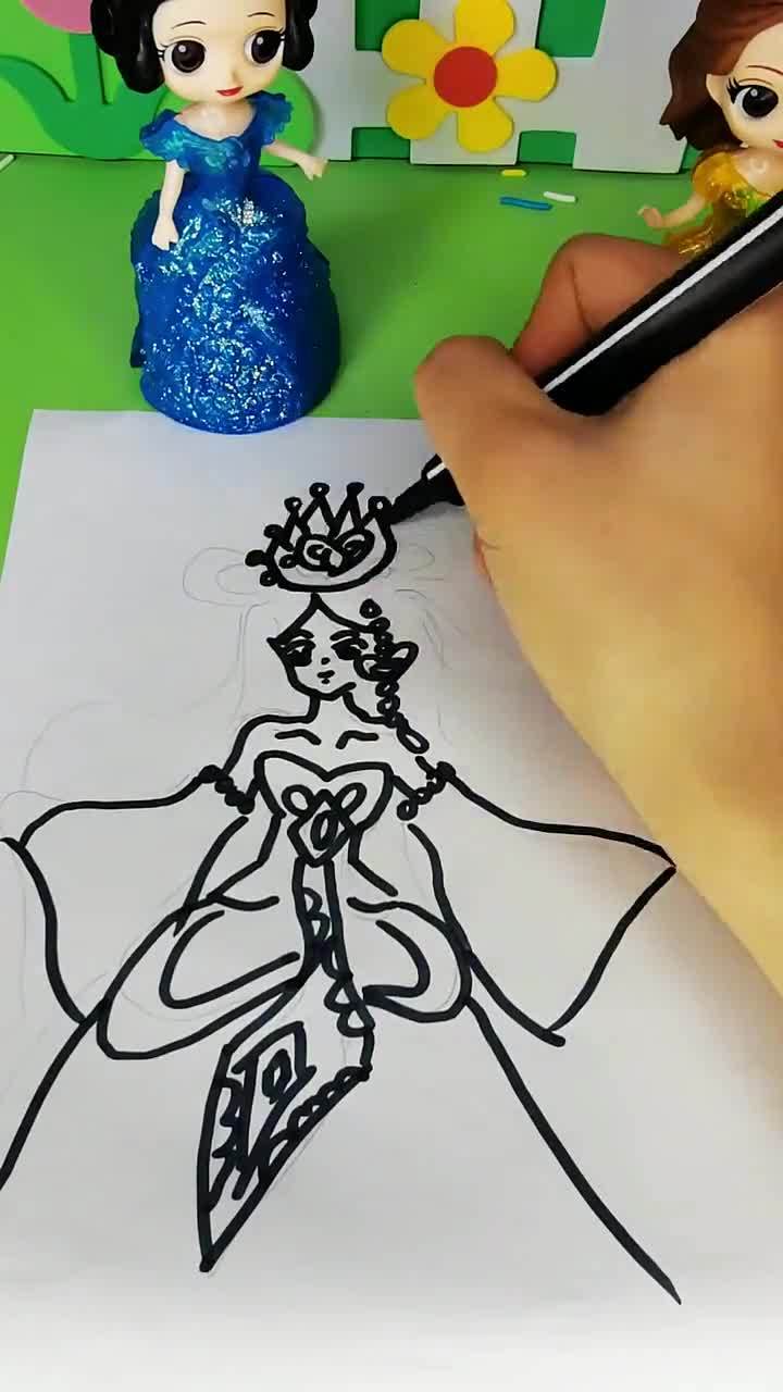 白雪贝儿都画冰公主,谁画的好 白雪公主 叶罗丽 玩具
