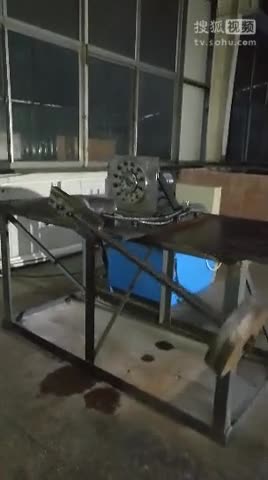 威海凯特液压,摆动油缸,回转油缸,螺旋摆动液压缸负载试验,湿喷机用油缸