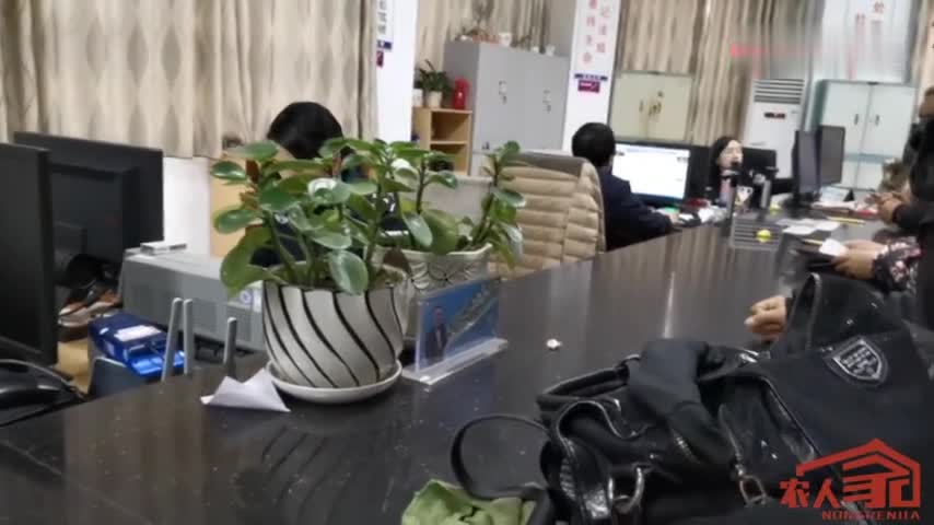 三哥违反交通规则挨罚款,交200块钱学到很多交通知识,受益匪浅
