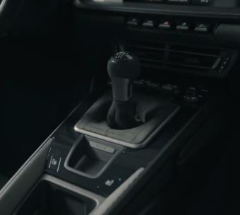 2022款 Porsche 911 Carrera GTS - 少见的手动挡车型