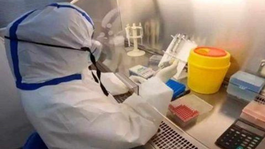 三亚新增1例本土无症状感染者,为2月28日确诊病例的孩子