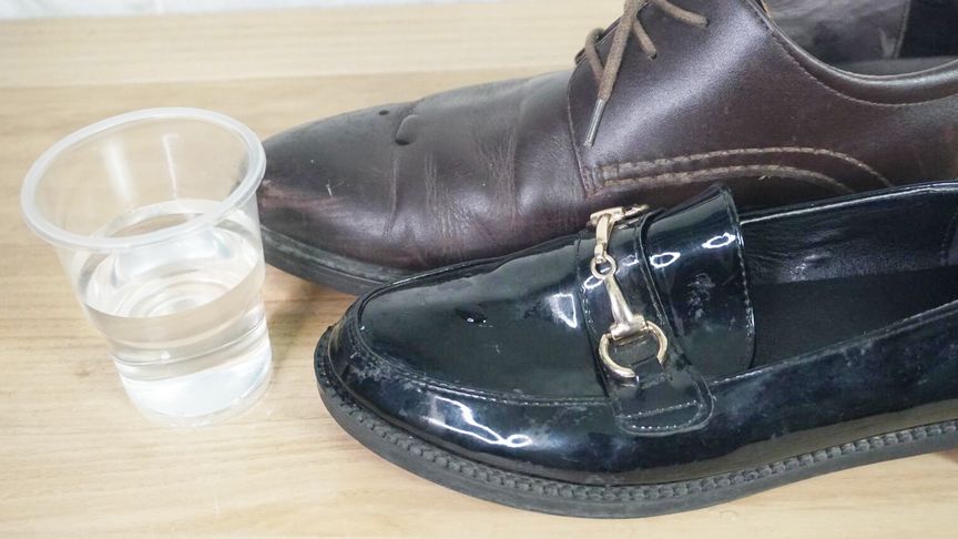 仅需一滴水,就轻松辨别真皮和人造皮革,皮料店不说的实用干货