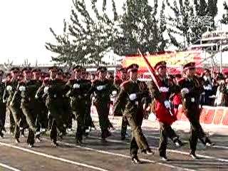 运动会上的升旗仪式