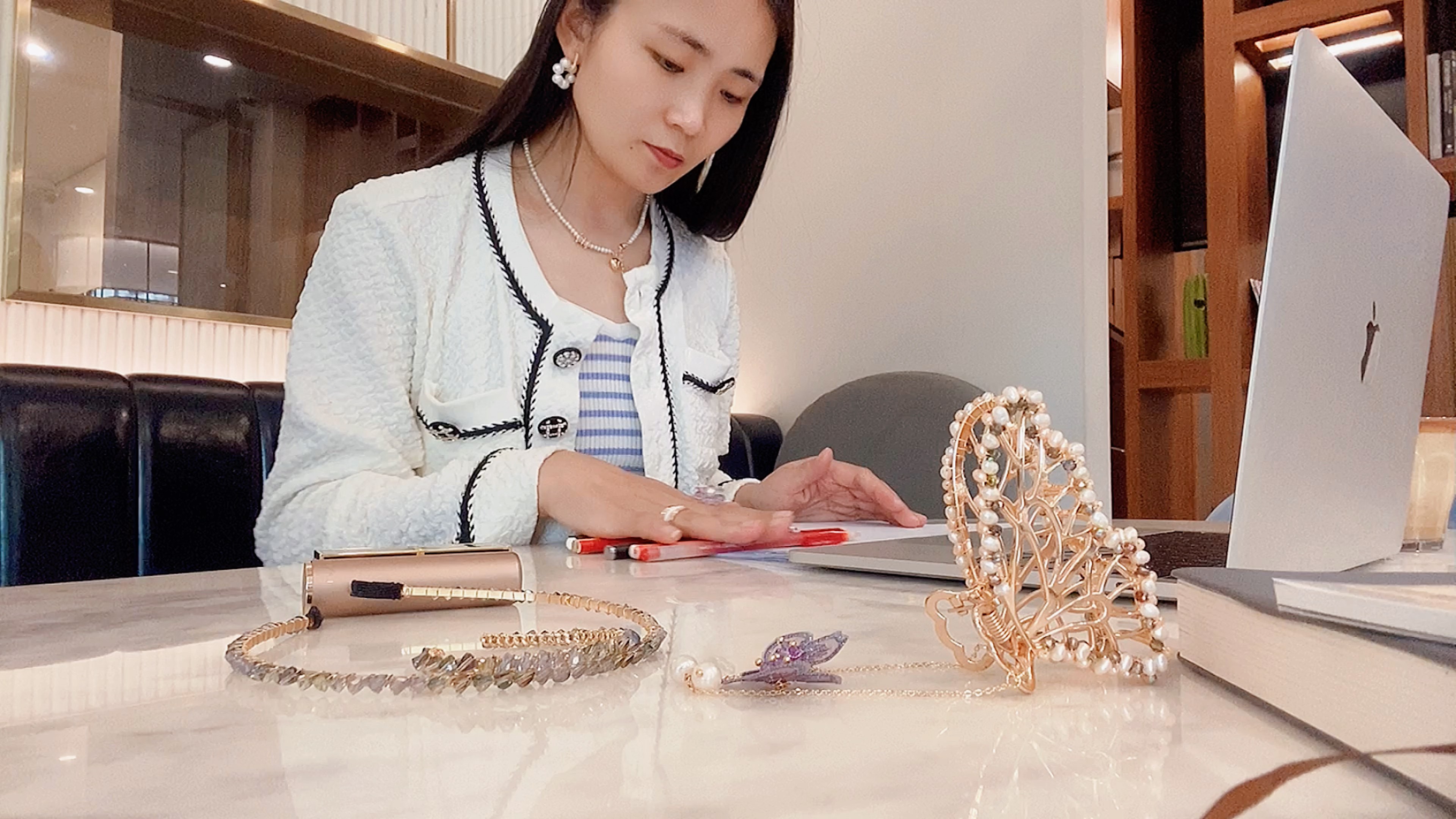 Vlog|疫情3年,创业2年,已开设2家店铺～小众饰品店主的日常手绘设计...