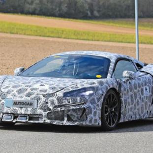 #新车情报局# 【迈凯伦全新插混跑车曝光,有望夏季推出,纯电续航36...